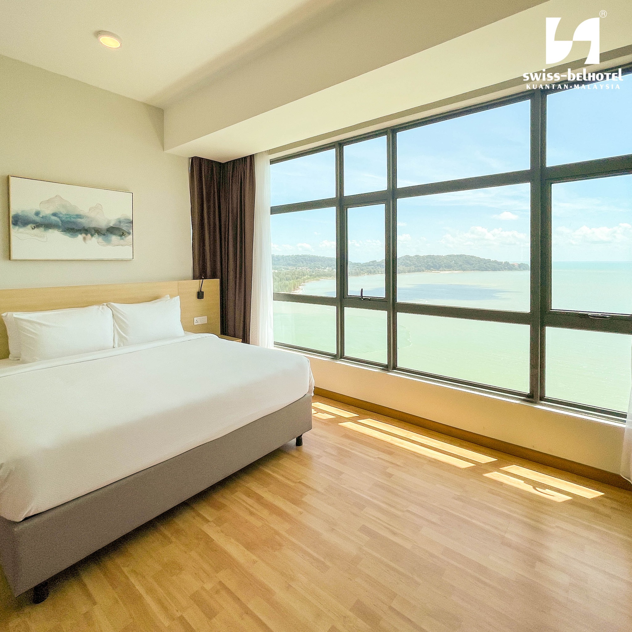 Stay di Swiss-Bell Hotel Kuantan, Relax Sambil Tengok Sunset Tepi Laut